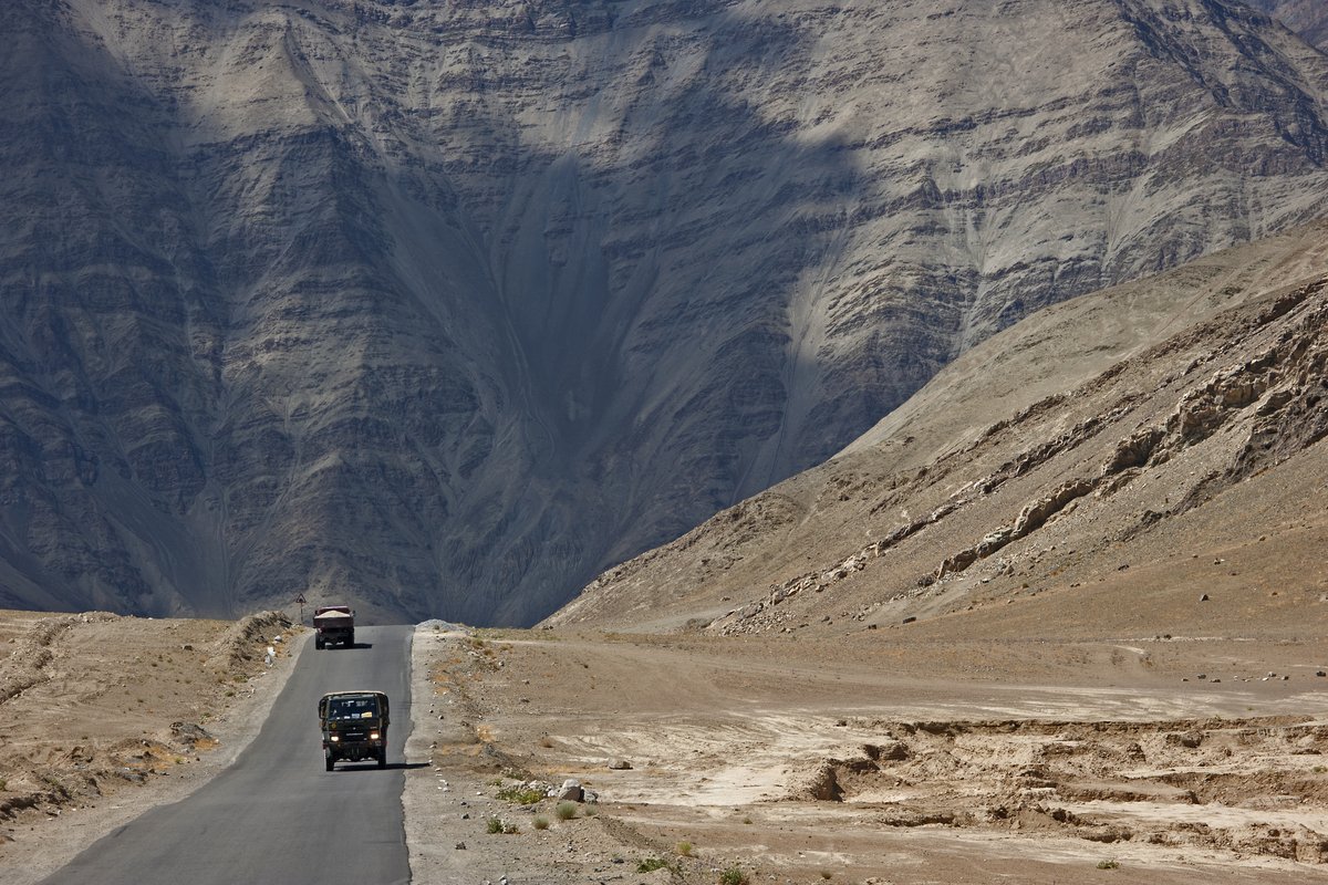 Magnetic Hills: Exploring Roads That Defy Gravity – Brown Magazine